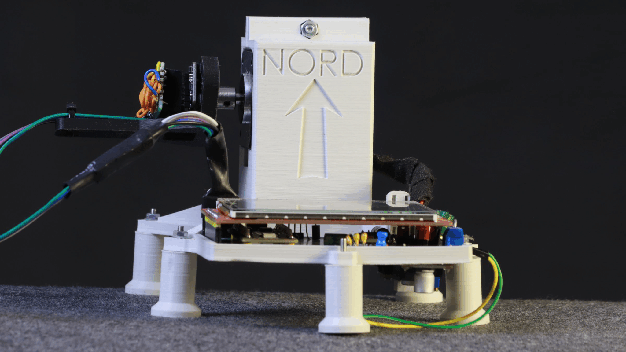 Innovative Device Uses Gyroscopes to Measure Earth's Rotation ...